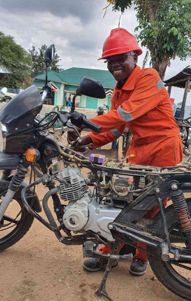 Apprenticeship + Isaya – A Motorcycle Mechanic – Project Zawadi